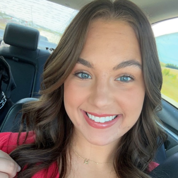 Hannah's Closet (@hannahbanana41) | Poshmark